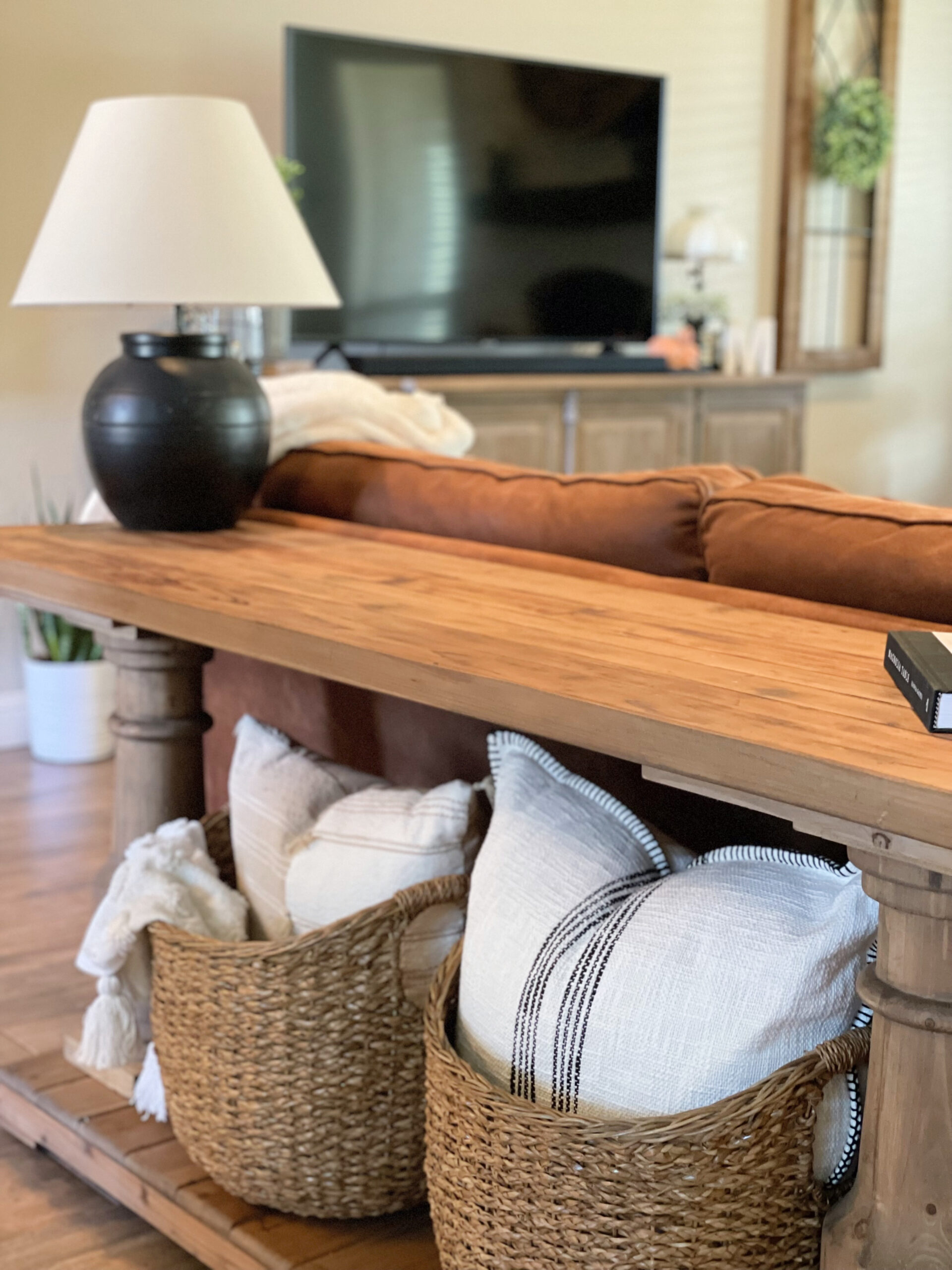 6 Simple Steps To Style Your Sofa Table - Original Farmhouse